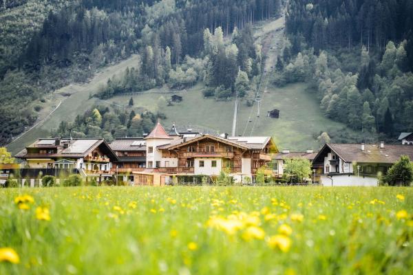 Hotel Wohlfuehl Ferien-Heim 4* Zell am Ziller, Schwaz (8 Comentarios del Hoteles). Reserve el ...
